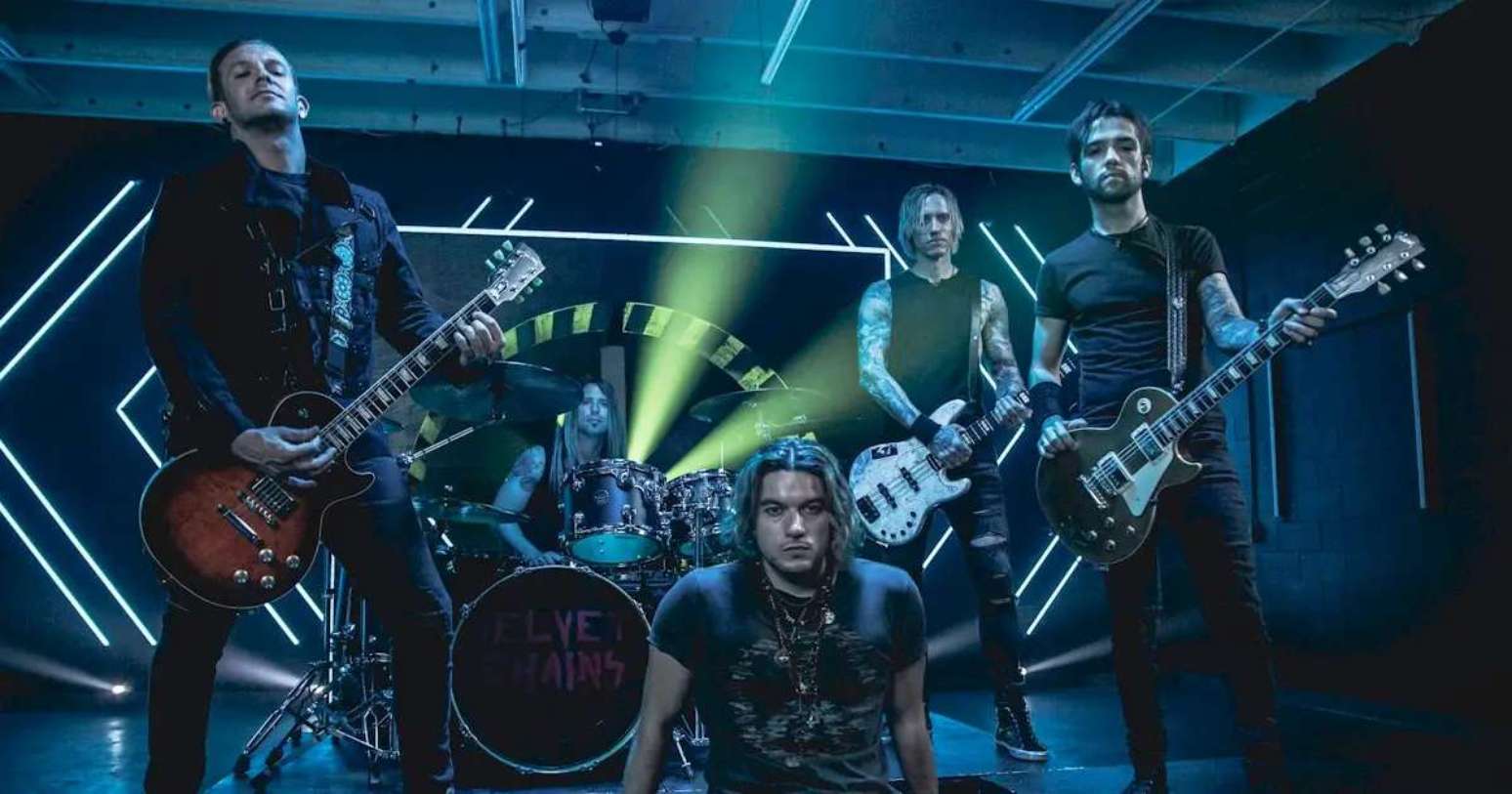 Velvet Chains retorna com o inédito single 'I Am The Ocean'