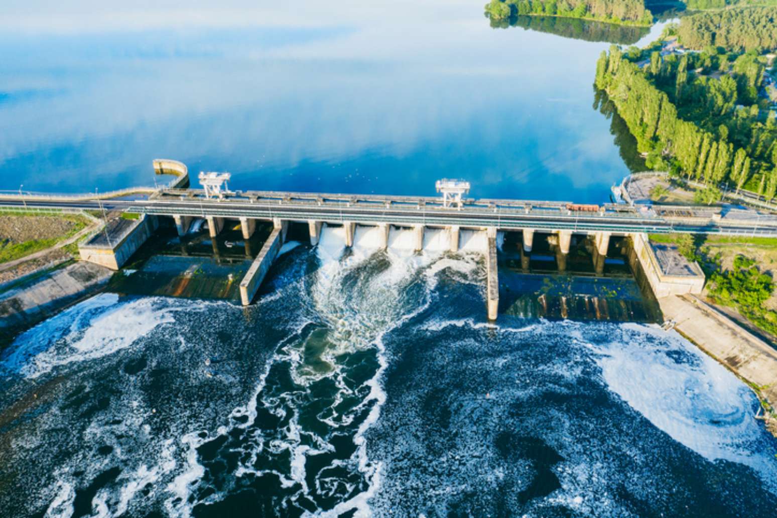 O que é Energia Hidrelétrica, suas vantagens e desvantagens ⚡