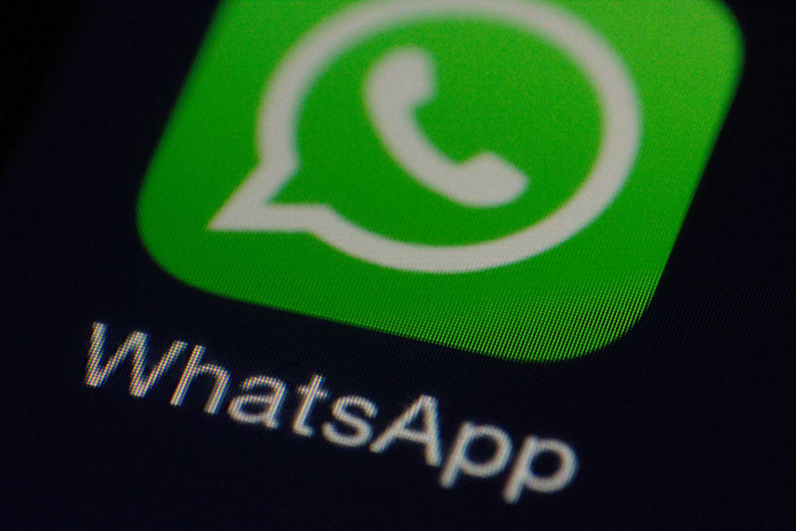 WhatsApp permite chamadas com 32 pessoas e concorre com Zoom e Meet