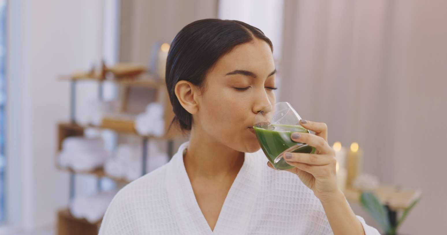 Nutricionista dá três receitas de suco verde para repor as energias