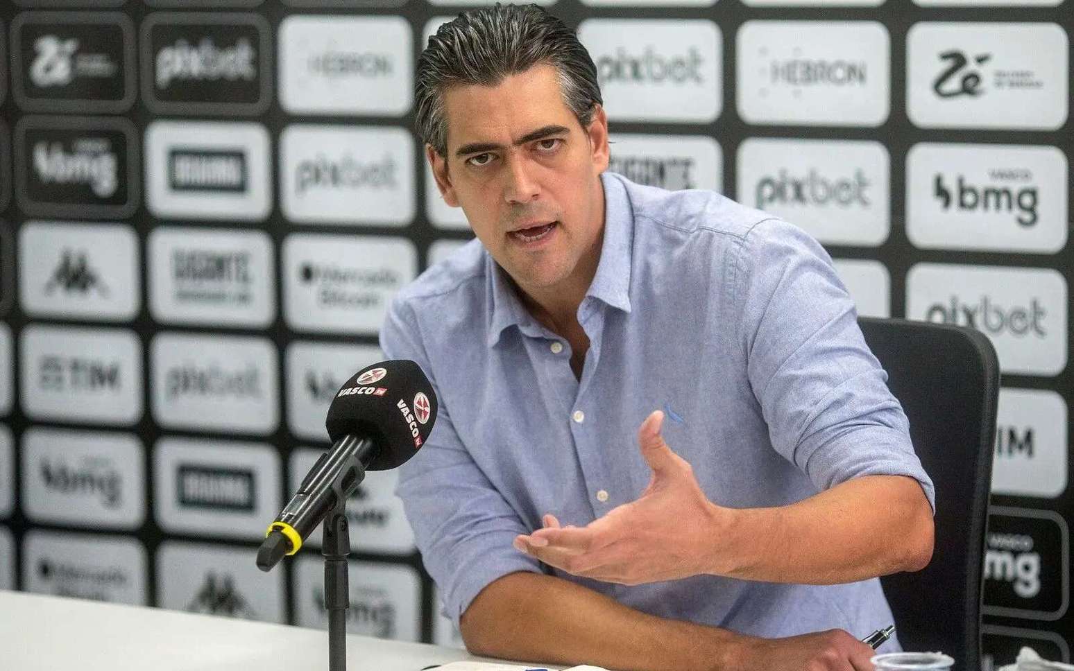 Ex-diretor do Vasco, Paulo Bracks admite surpresa pela demissão; veja o ...