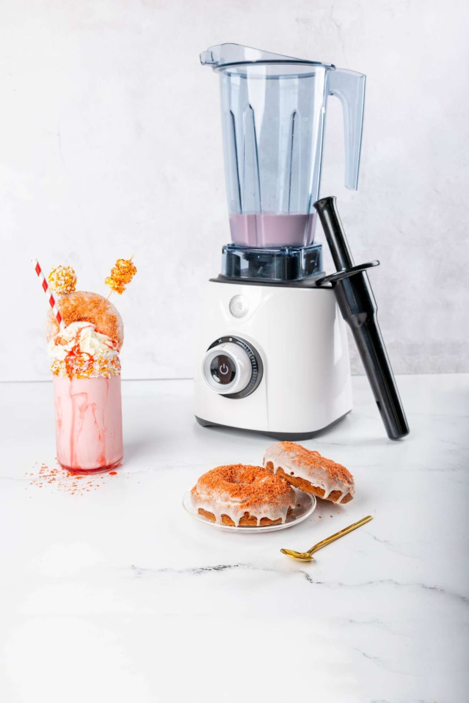 Receita: aprenda a fazer milkshake de morango