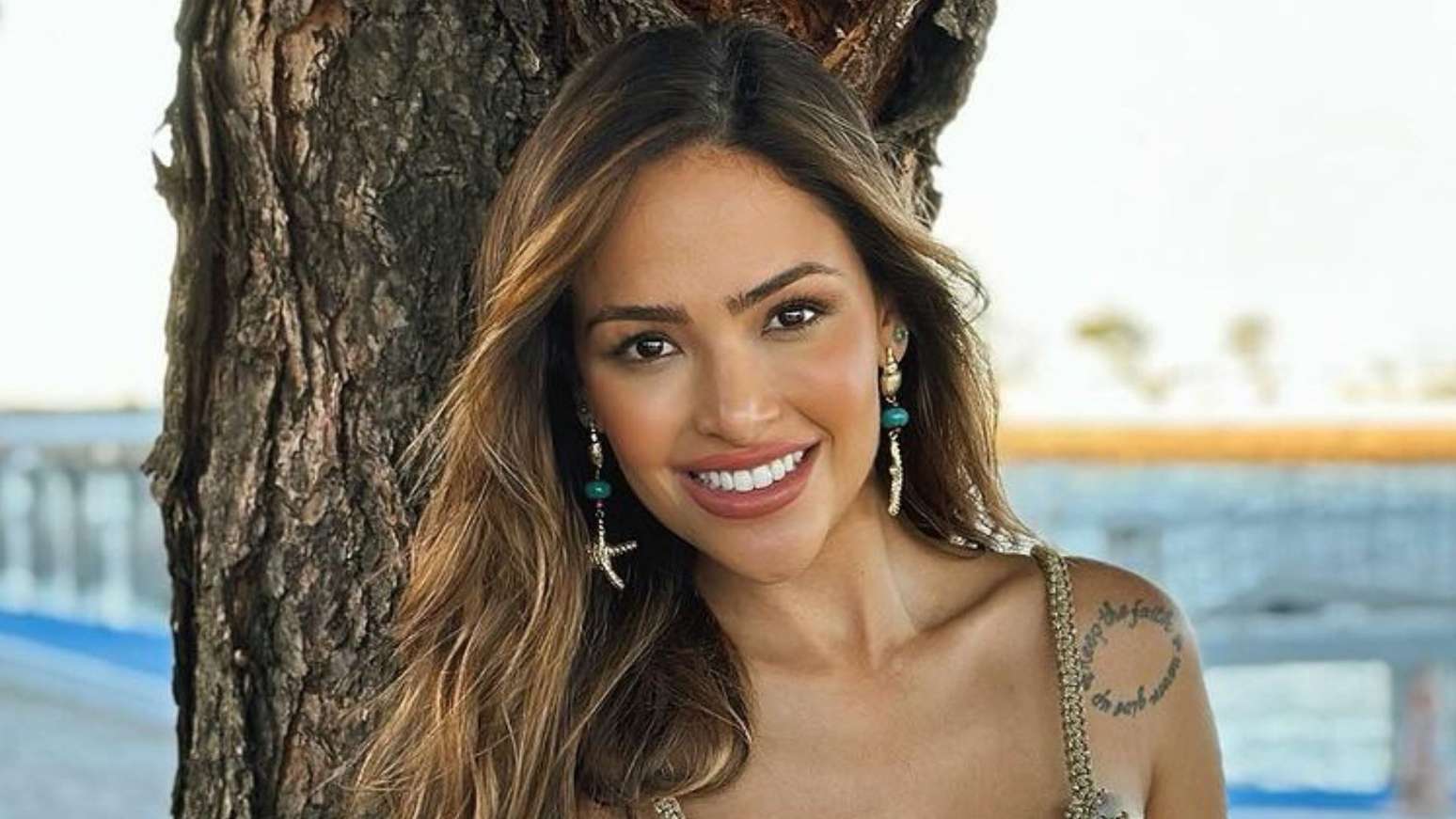 Gabi Luthai mostra o quanto a sua barriga de grávida cresceu