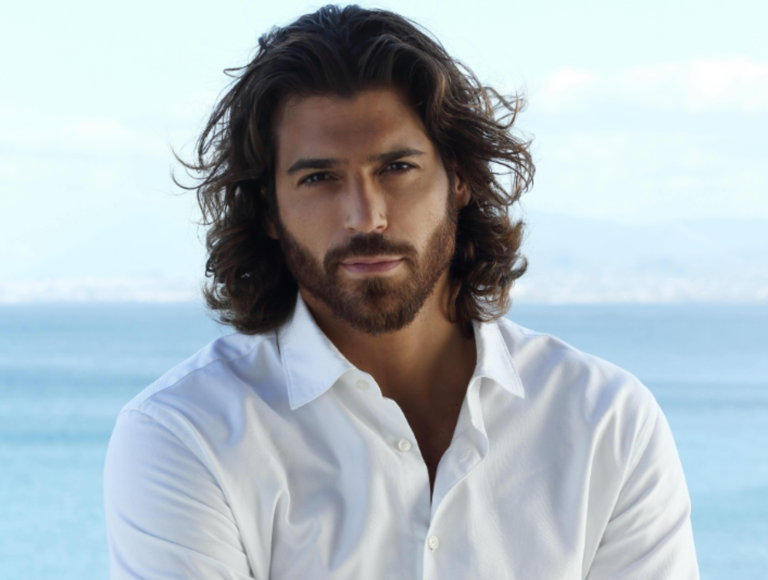 Quem é Can Yaman? Conheça o ator turco que causou alvoroço em São Paulo