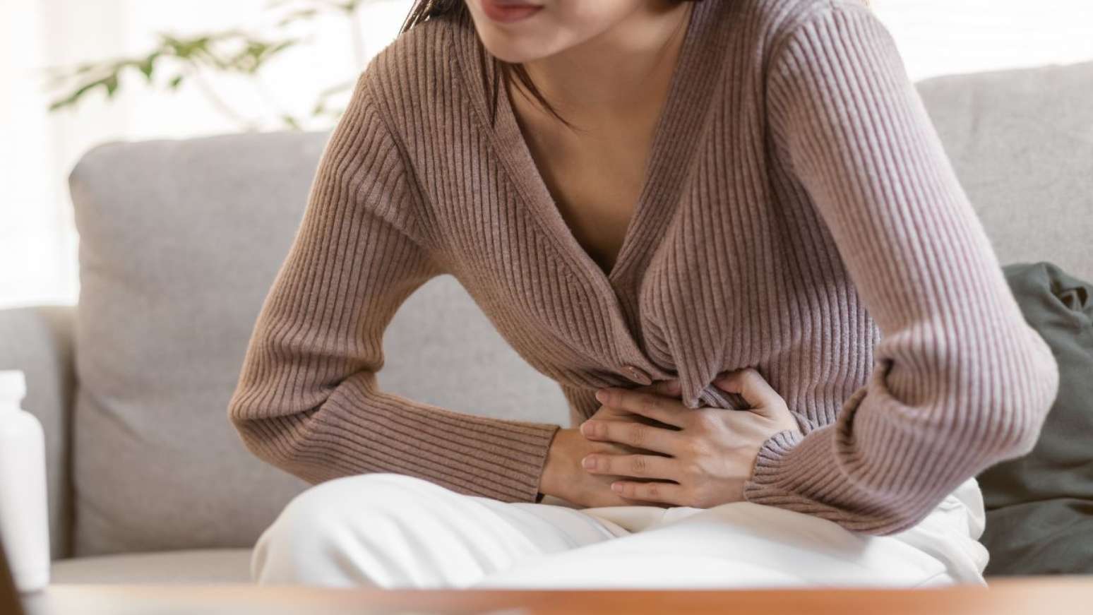Cólica menstrual: confira dicas para aliviar o desconforto
