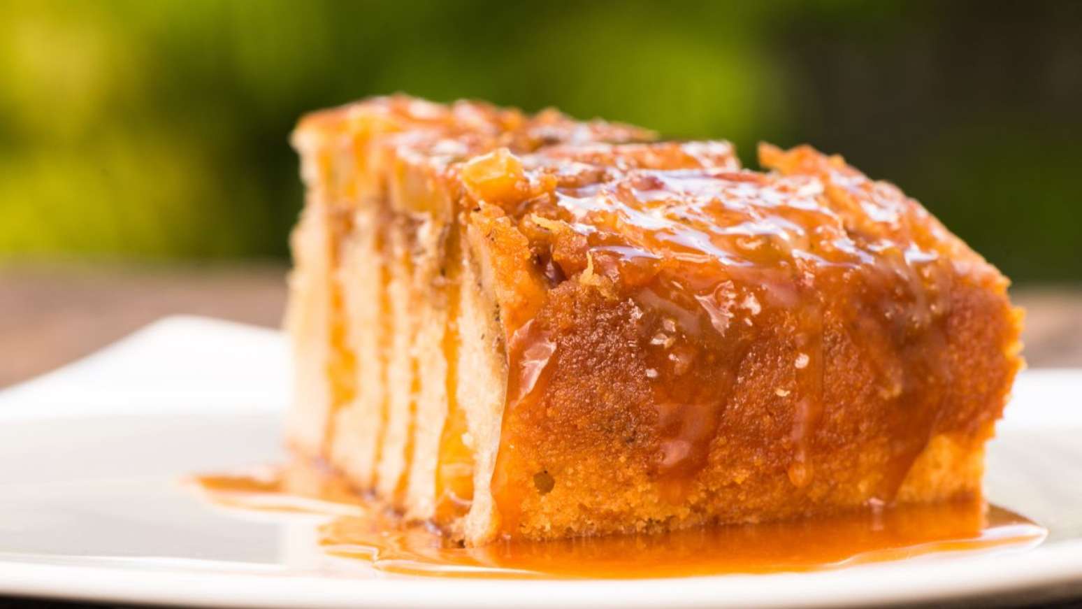 Torta de banana caramelizada: aposte na receita docinha e deliciosa