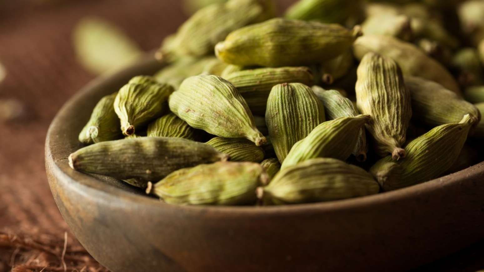 Cardamomo: conheça 6 benefícios para a saúde