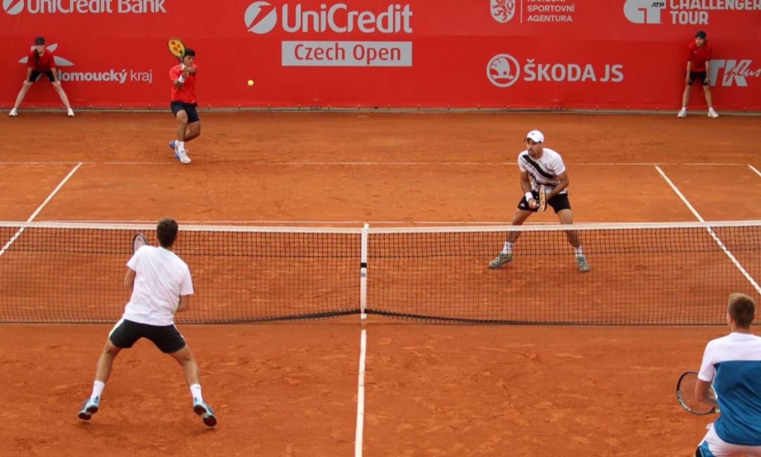 Fernando Romboli vai às semis nas duplas de Prostejov