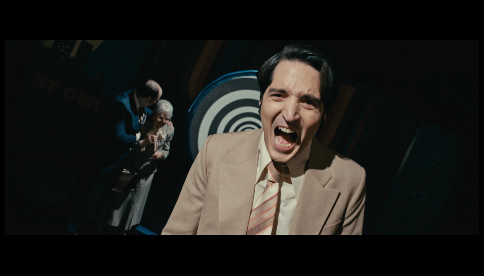 'Entrevista com o Demônio' tem inspiração em clube real que já contou ...