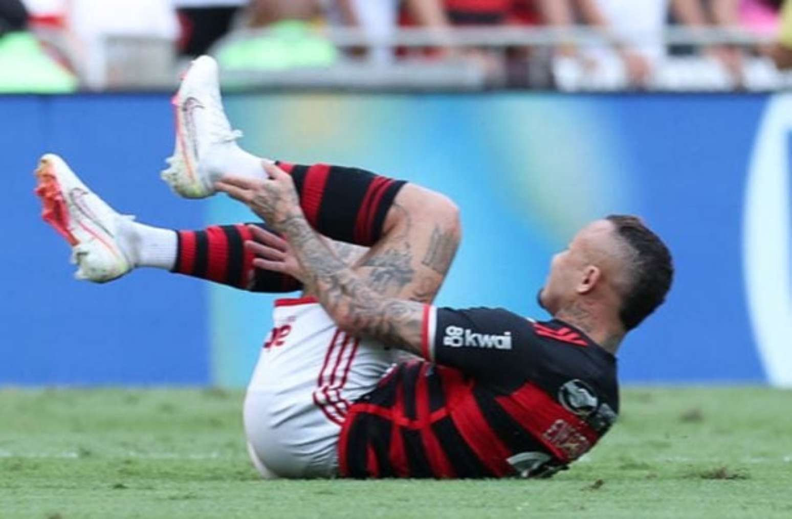 Cebolinha fará cirurgia e está fora da temporada do Flamengo. Viña ...