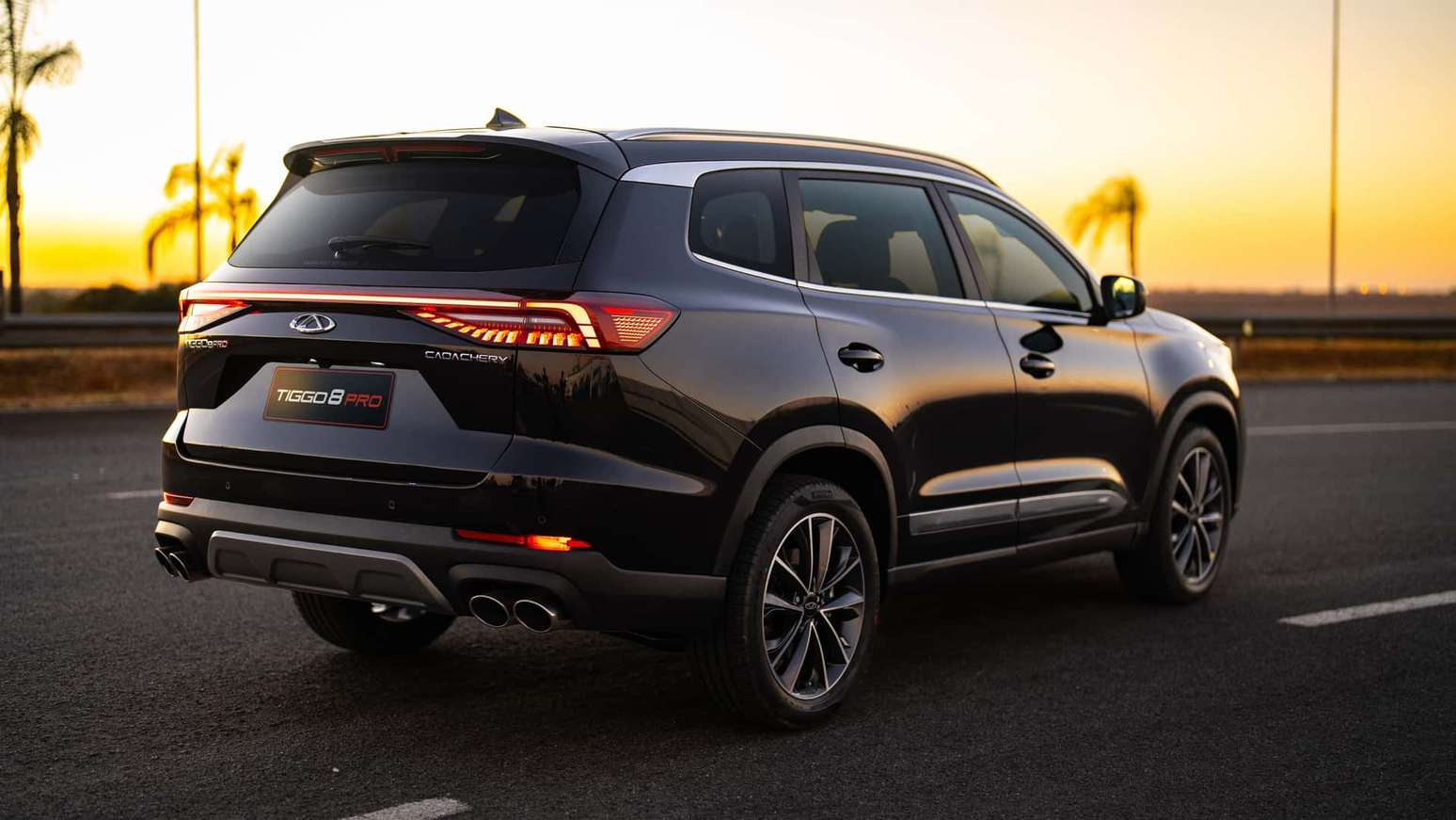 Caoa Chery Tiggo 8 Pro ganha desconto de R$ 10 mil e sai por R$ 189.990