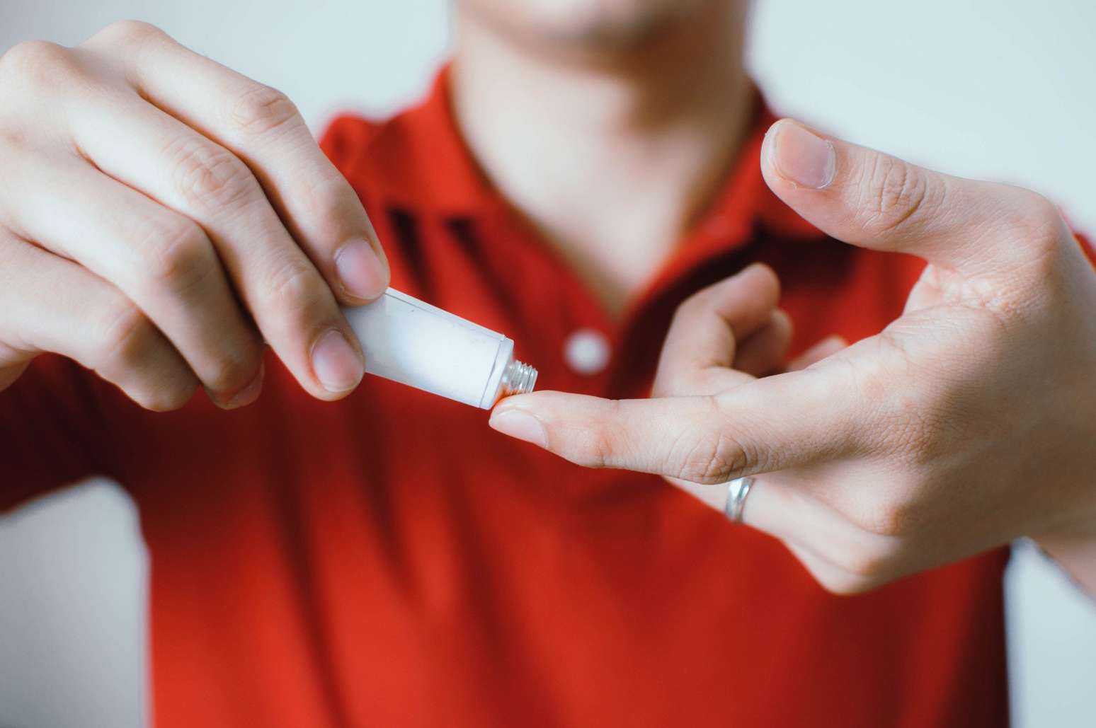 4 pomadas para candidíase masculina e como usar