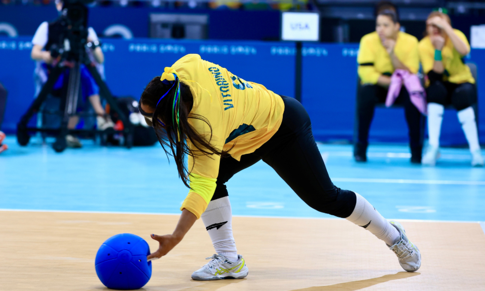 Brasil perde de novo no goalball e aguarda adversário das quartas