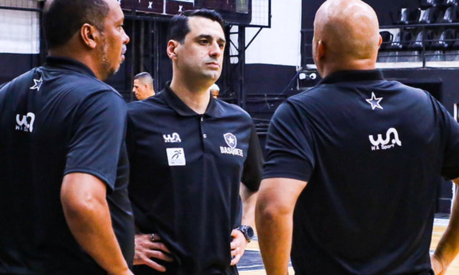 Treinador argentino assume time de basquete do Botafogo