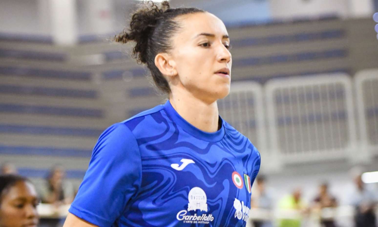 Gabi estreia com duas vitórias e título pelo Conegliano