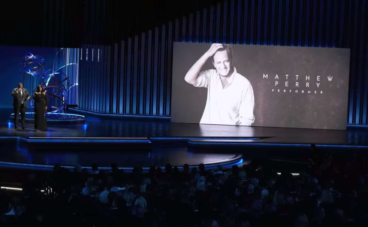 Fãs protestam contra Emmy, mas eles próprios esqueceram Matthew Perry