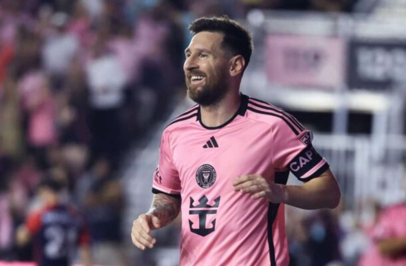 Messi faz hat-trick em 11 minutos, Inter Miami goleia e se garante no ...
