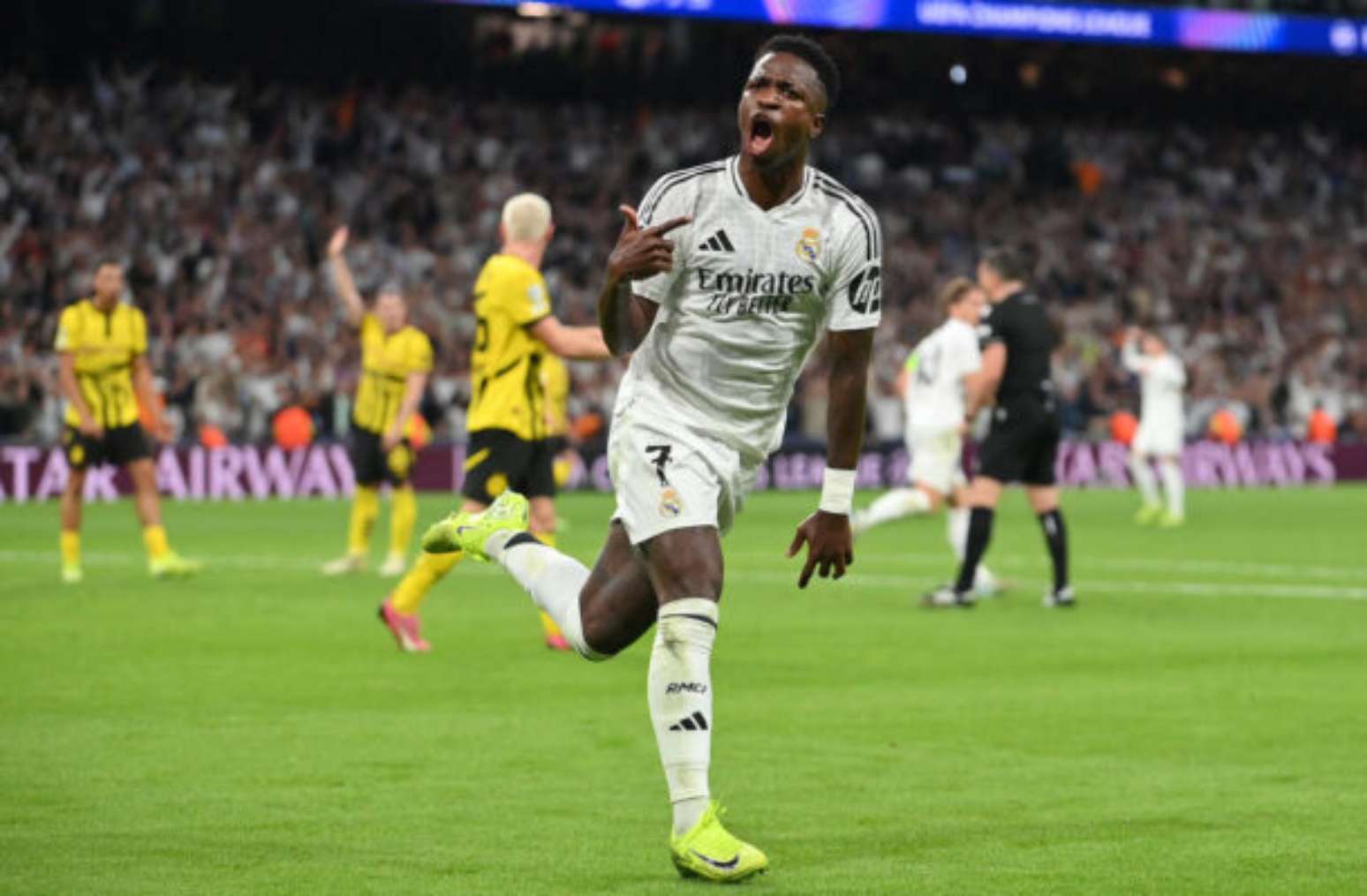 Real Madrid goleia Dortmund com hat-trick de Vini Jr e volta a vencer ...