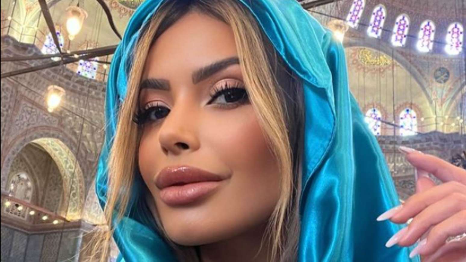 Eleita a 'Mulher Perfeita', Janaína Prazeres rejeita presente inusitado ...