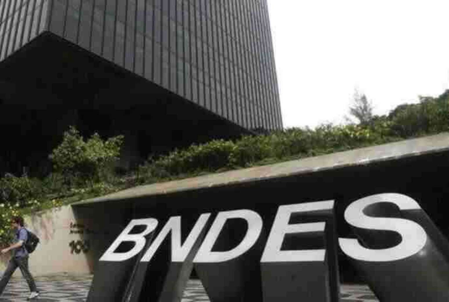 BNDES aprova R$ 141 milhões de giro emergencial para as Lojas Lebes