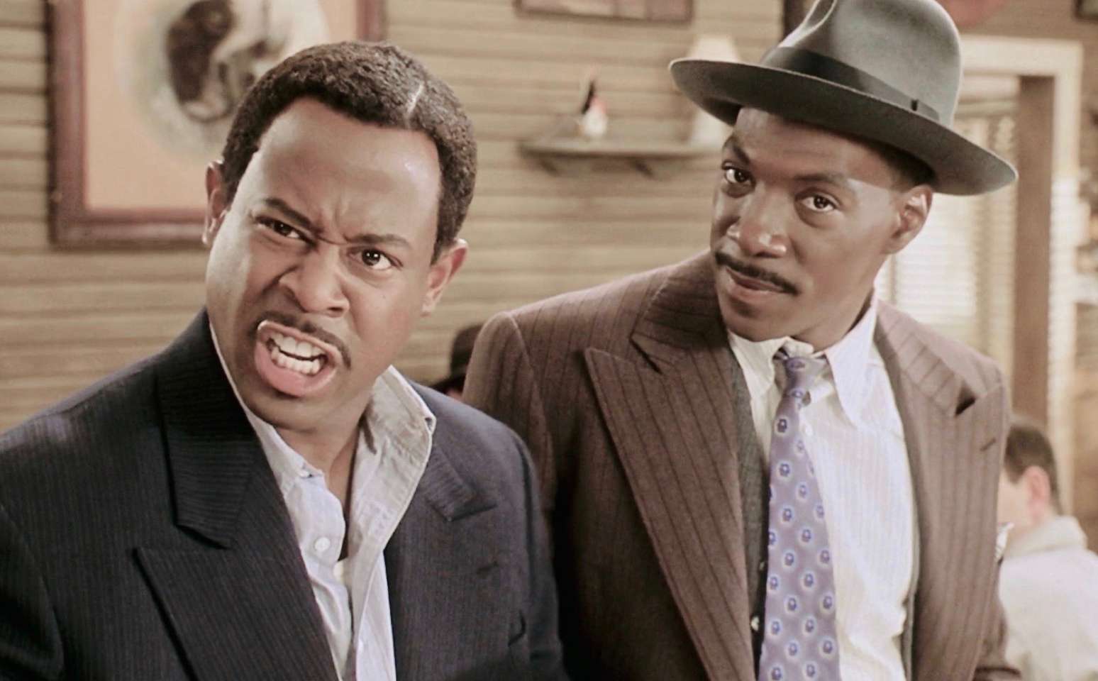 Eddie Murphy "intima" Martin Lawrence a pagar casamento de seus filhos
