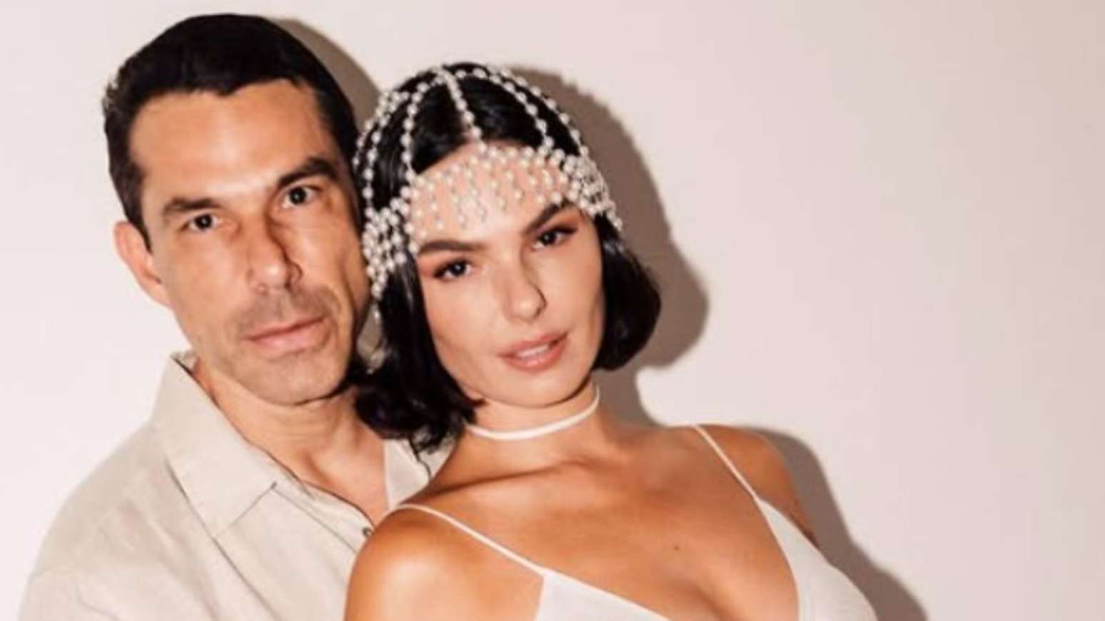 Isis Valverde e Marcus Buaiz vetam fotos e vídeos no dia do casamento ...