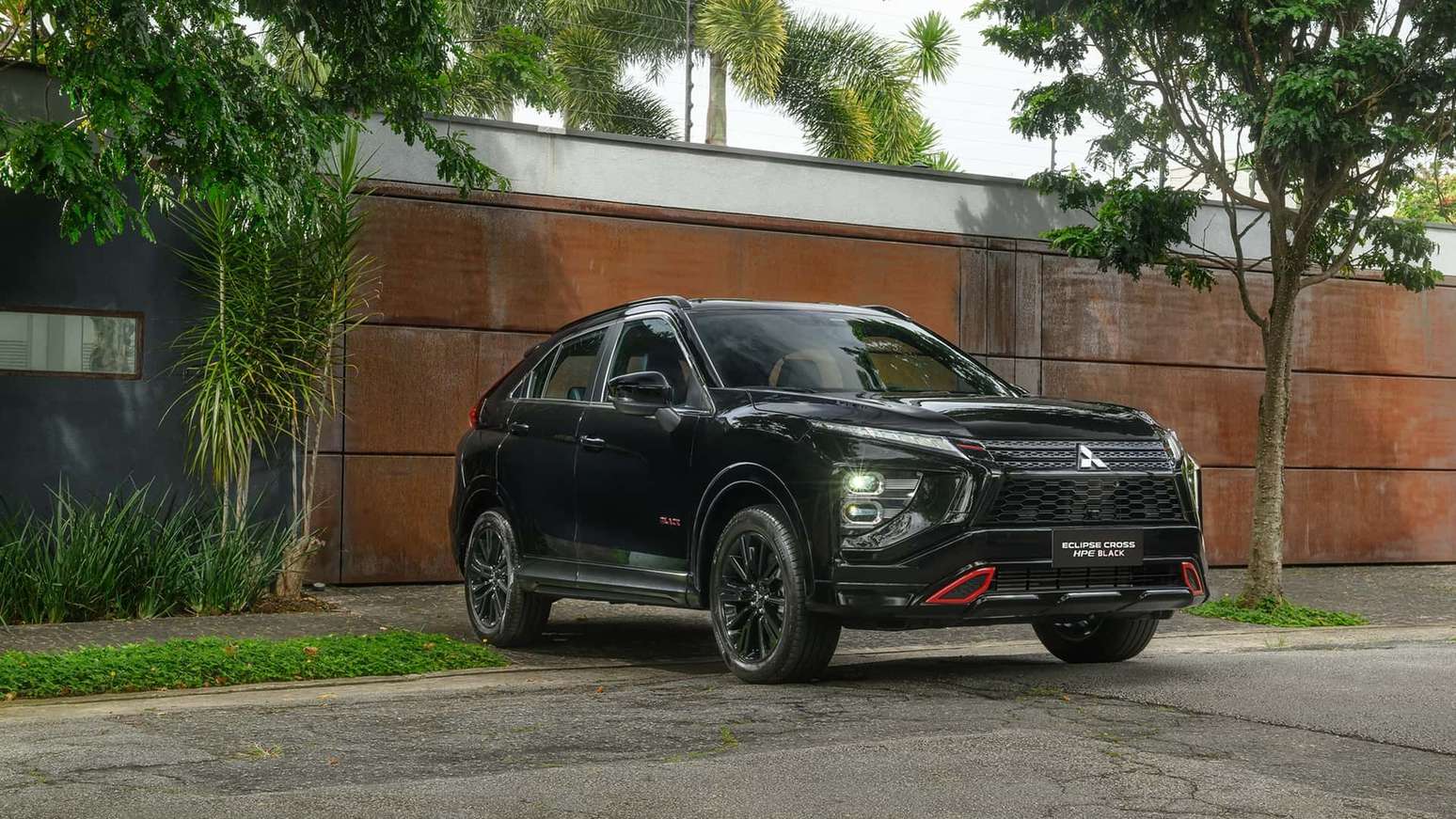 Oferta do Dia: Mitsubishi Eclipse Cross 2026 com até R$ 15 mil de bônus