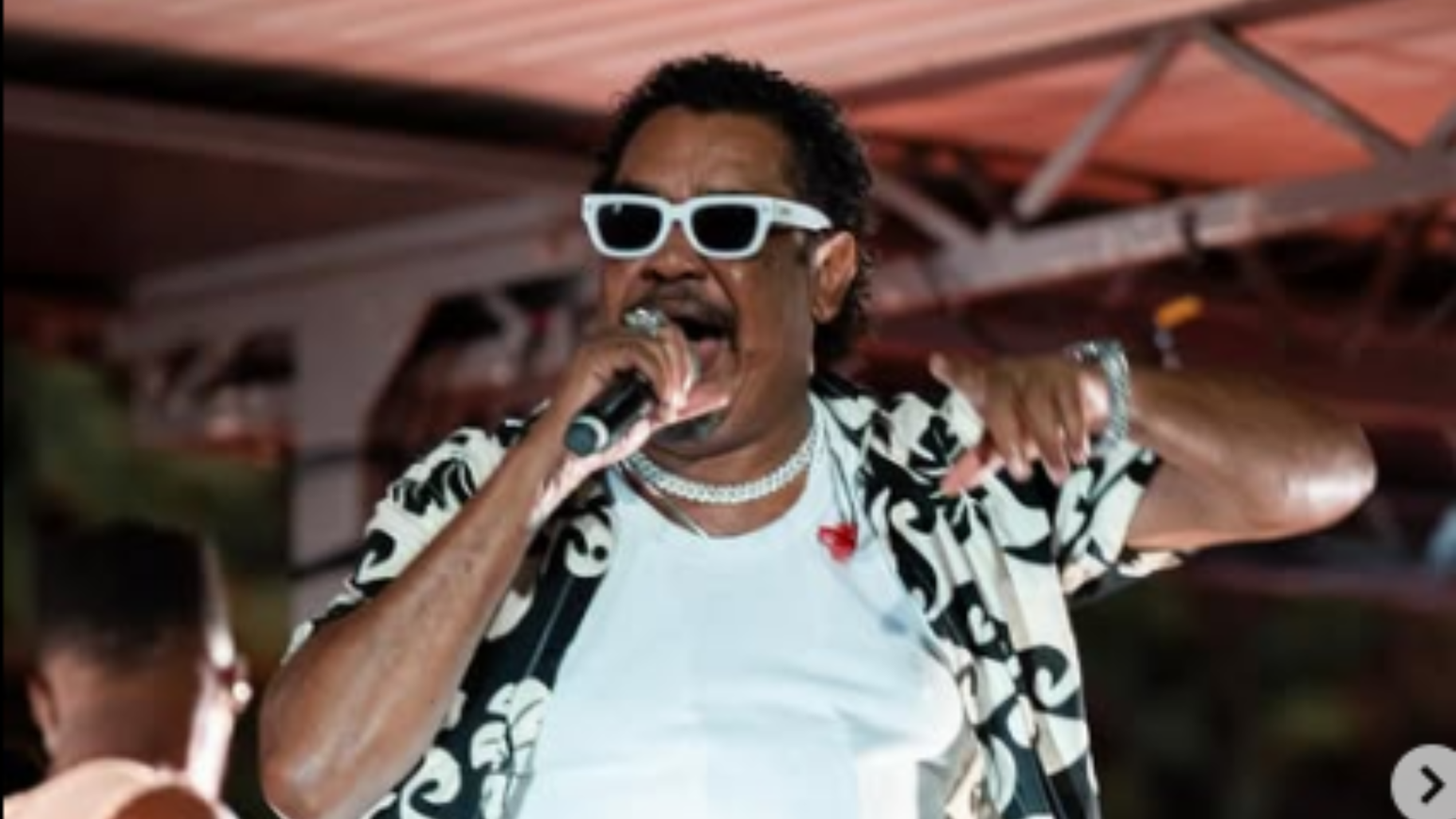 Compadre Washington é acusado de transfobia durante show em Belém