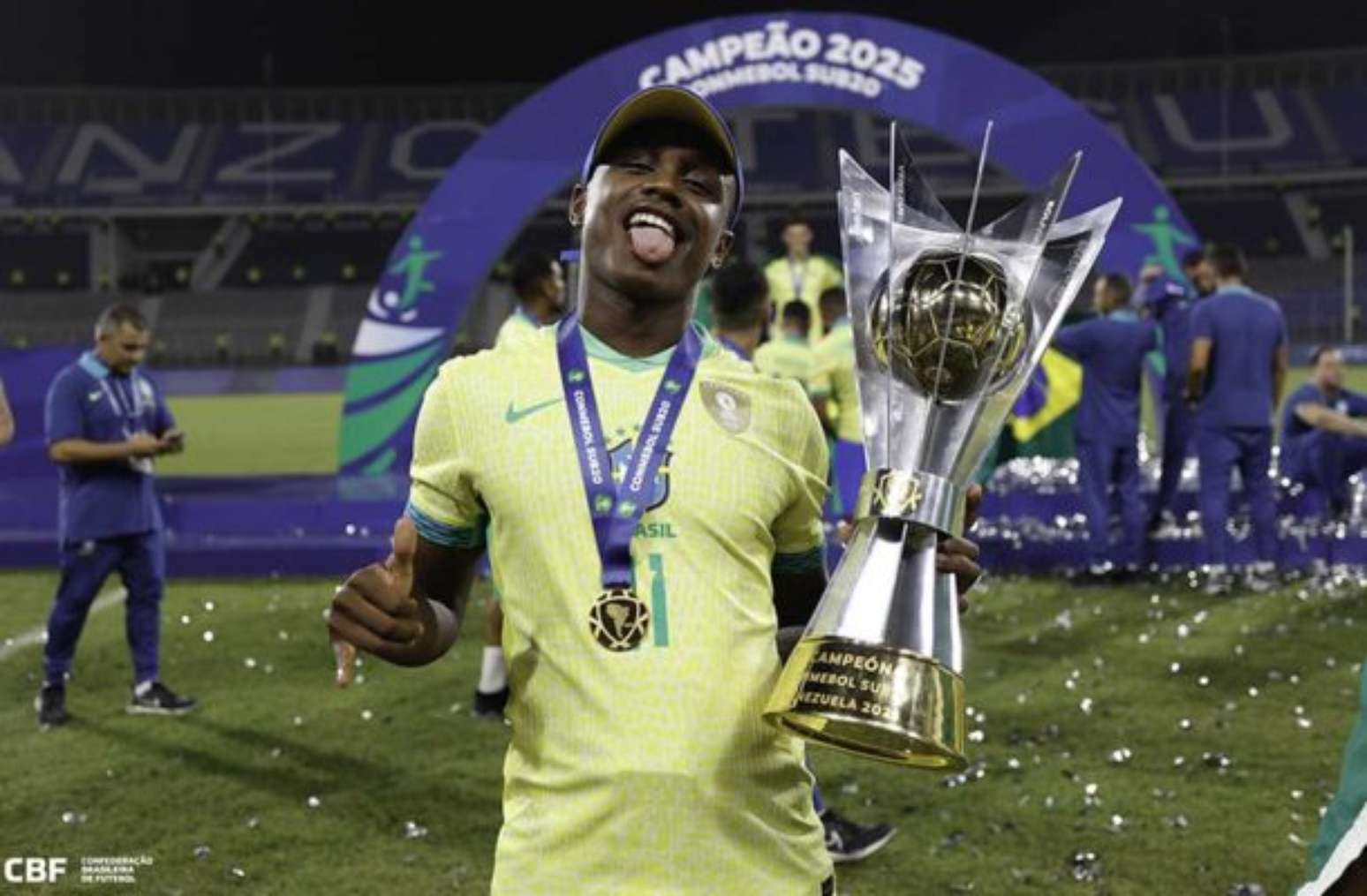 Técnico da Seleção elogia Nathan Fernandes, do Botafogo: 'Rápido e ...