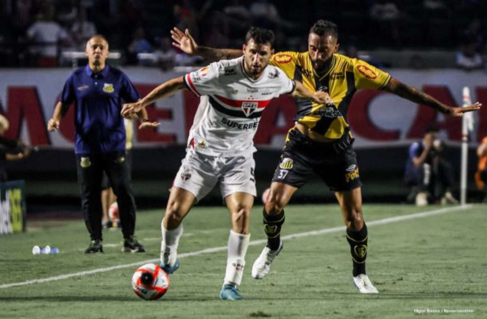 São Paulo bate Novorizontino com gol de Calleri e avança no Paulista