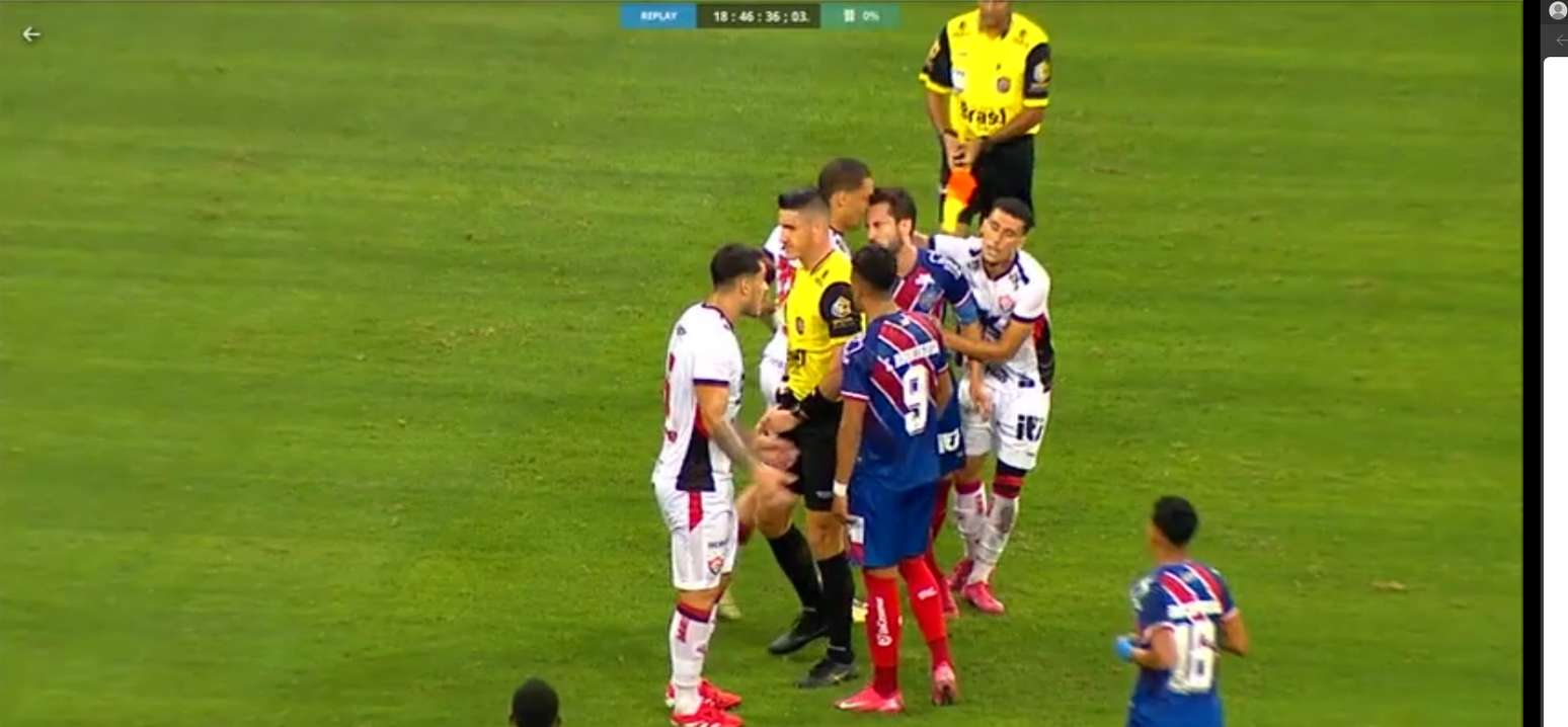 FBF divulga áudio do VAR em lance de Everton Ribeiro e Neris na final ...