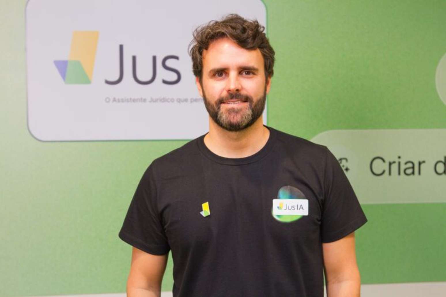JusBrasil cria 'ChatGPT' para agilizar e corrigir trabalho de advogados