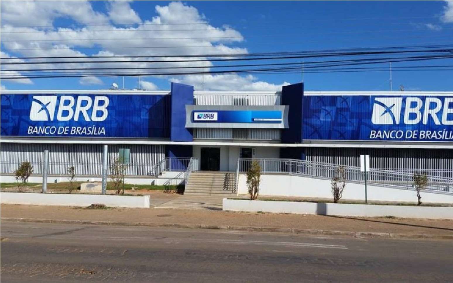 Banco Central não deve aprovar compra do Banco Master pelo BRB, diz jornal