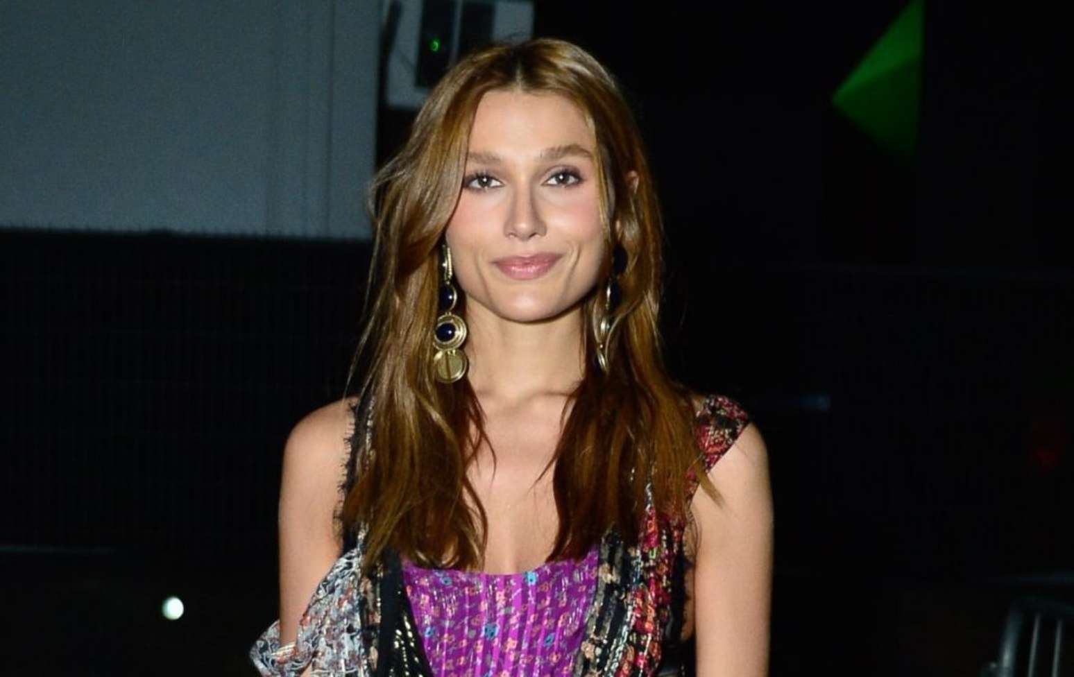 Boho chic está em alta e Sasha prova com look de 2002 do Lolla