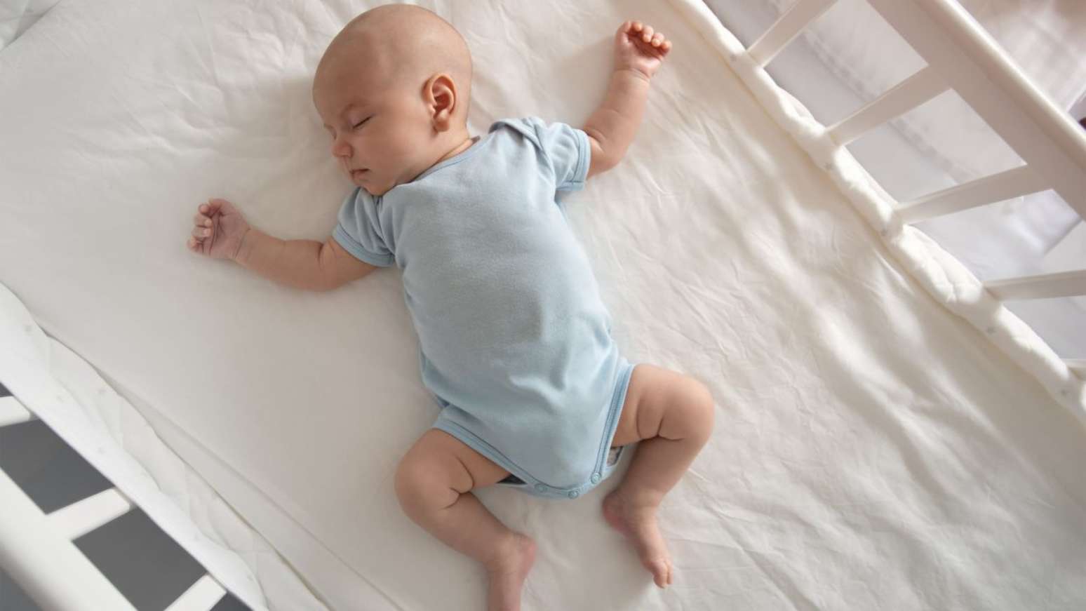 4 dicas para o seu bebê dormir melhor e sem cólicas