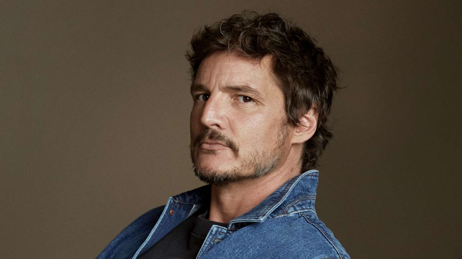 Pedro Pascal: confira curiosidades sobre a vida do ator
