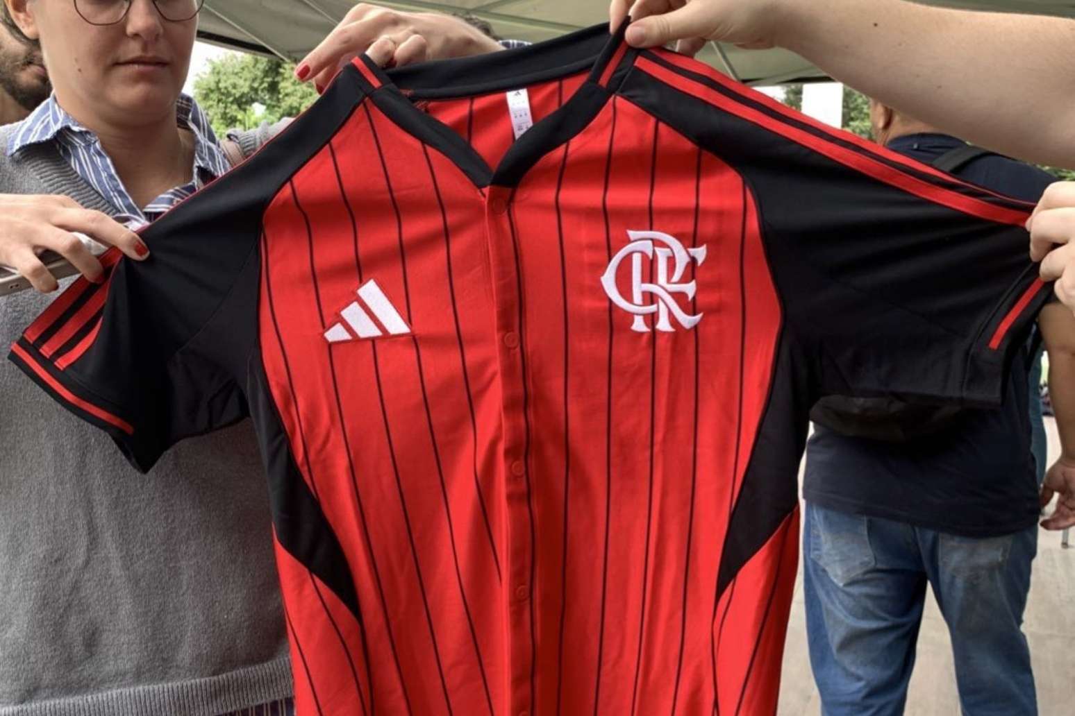 Veja fotos da nova camisa do Flamengo para a Copa do Mundo de Clubes