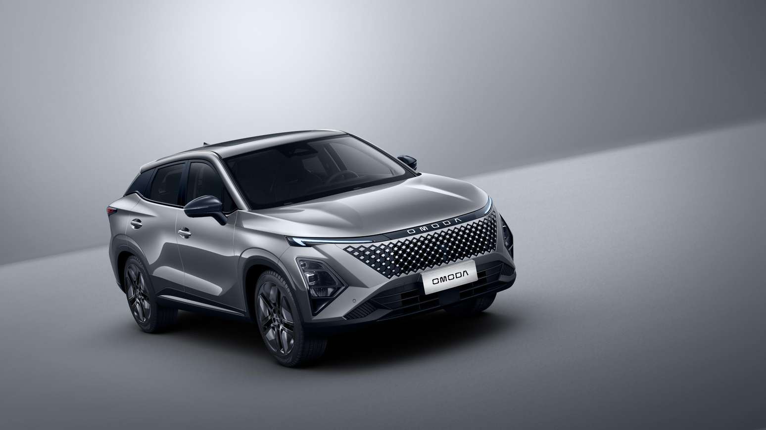 Omoda & Jaecoo confirma chegada dos novos Omoda 5 HEV e Omoda 7 ao Brasil