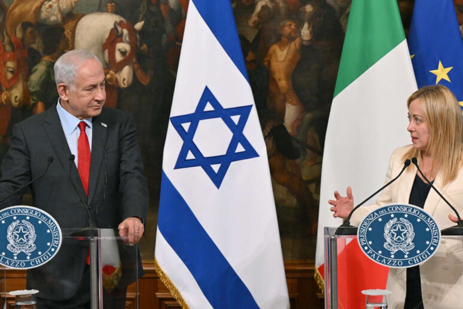 Meloni reforça a Netanyahu que Irã não tenha armas nucleares