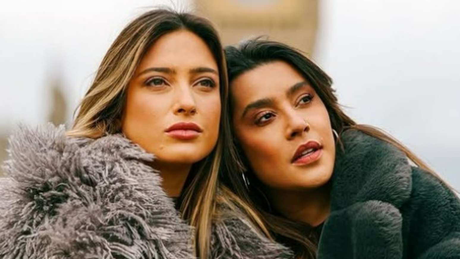 Lauana Prado fica noiva da namorada, Tati Dias