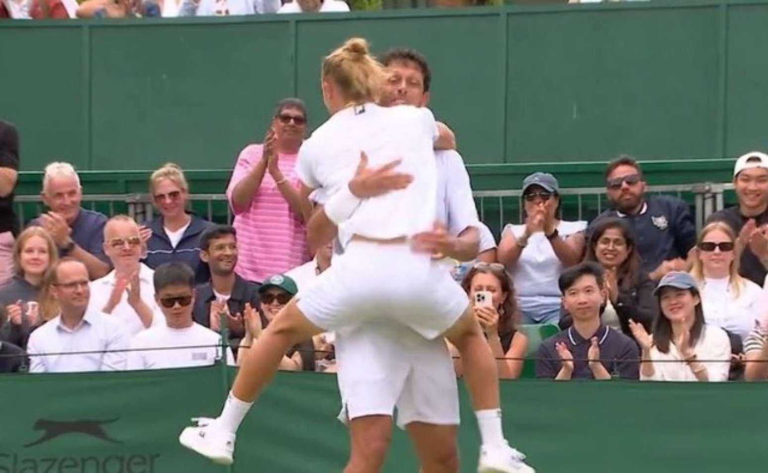 Rafael Matos e Melo brilham e vão às quartas em Wimbledon
