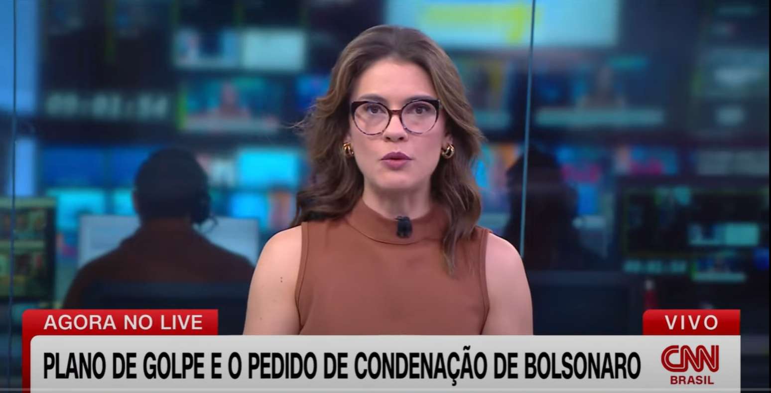 Elisa Veeck chama Bolsonaro de "Bozo" ao vivo na CNN e viraliza na web