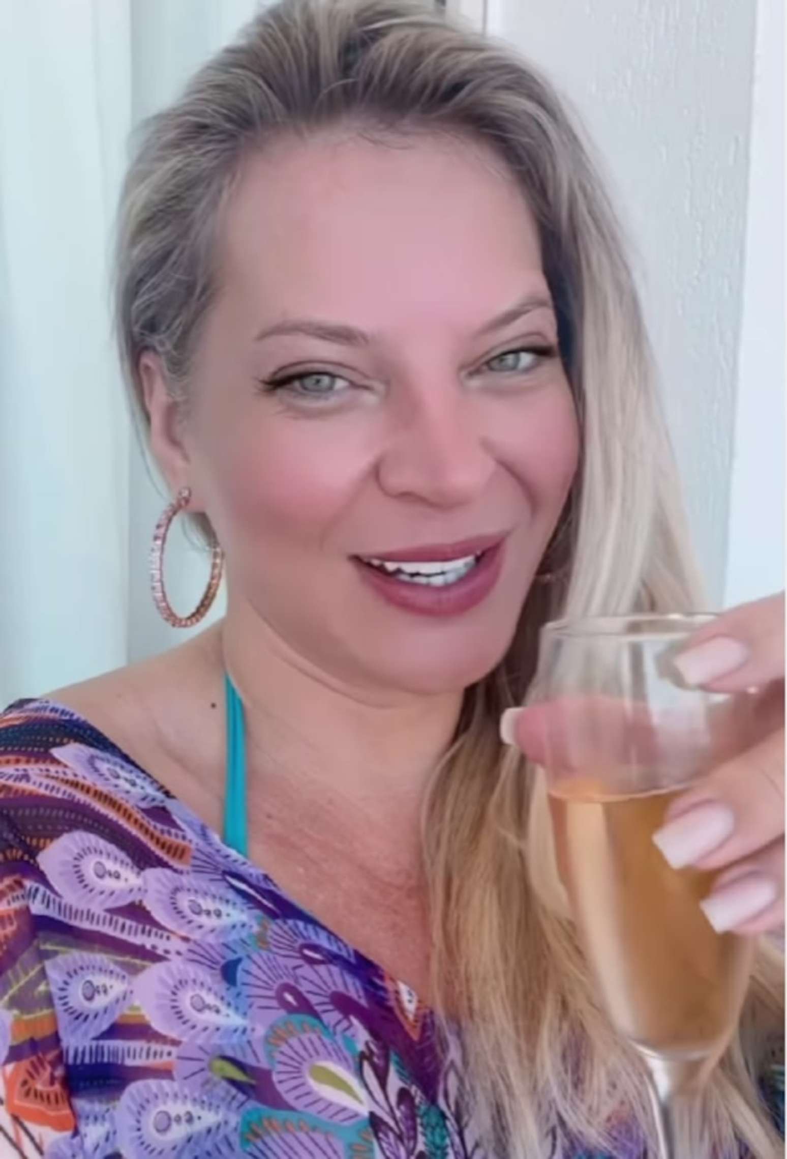 'Toc, toc, toc': Joice Hasselman provoca Bolsonaro e revive meme; veja ...