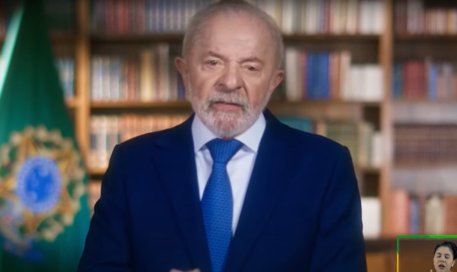 Lula defende soberania brasileira e ataca 'traidores da pátria' em pronunciamento