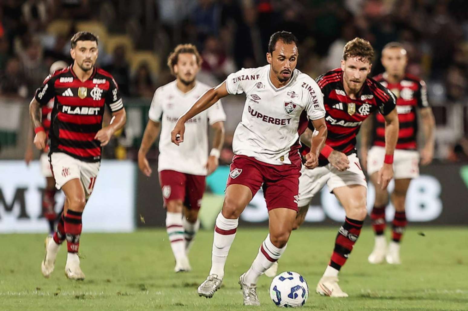 Pedro é o suficiente. E o Flamengo vence Fluminense