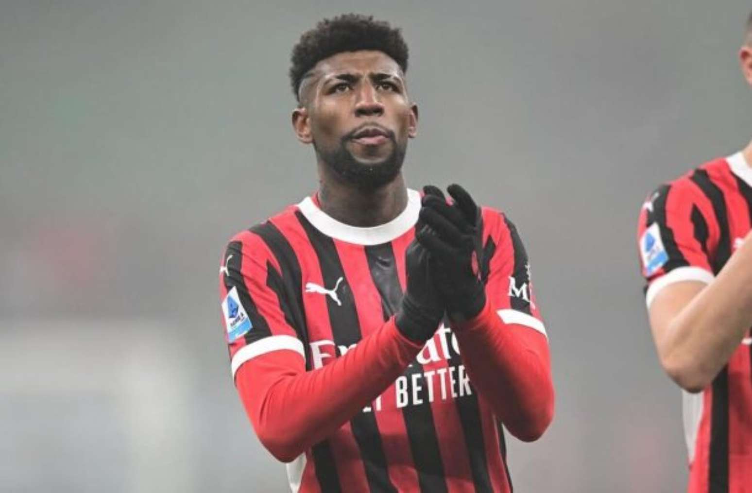 Flamengo acerta a contratação do lateral Emerson Royal, do Milan