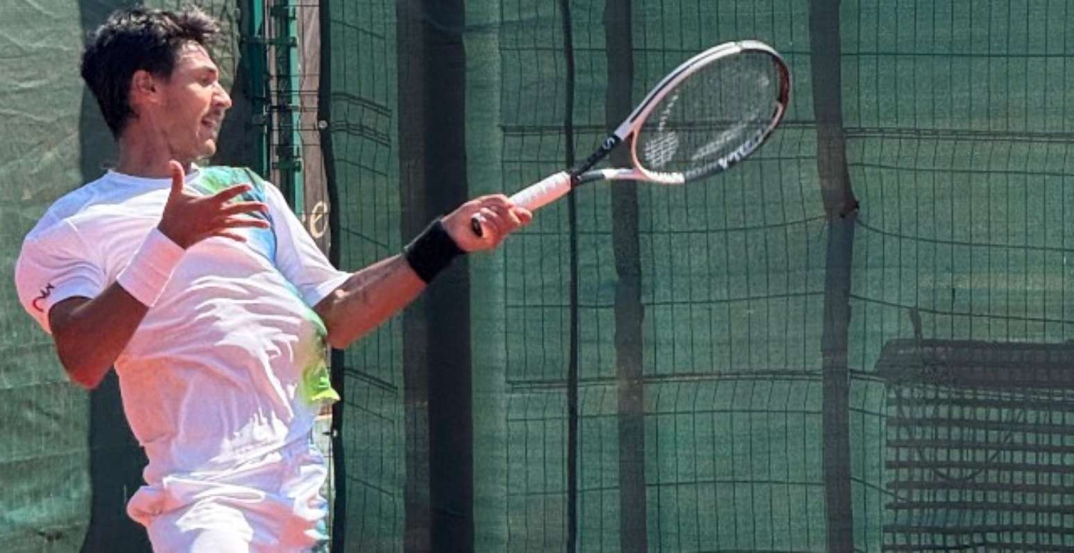 Igor Marcondes vai à semi em Bacau, na Romênia