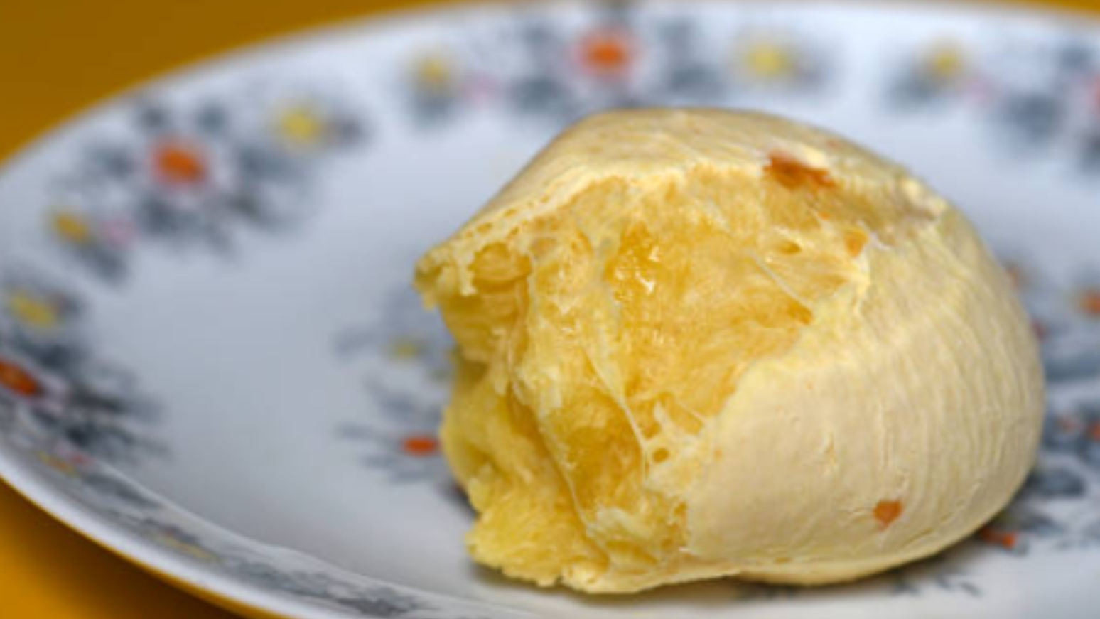 Menina de 9 anos morre após lanche com bolo e pão de queijo na casa da avó