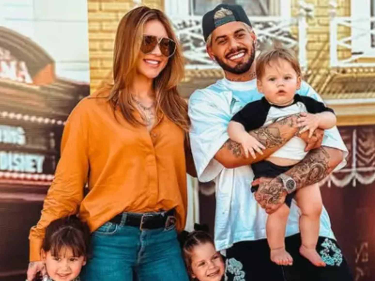 Divorciados, Virgínia e Zé Felipe fazem passeio em família