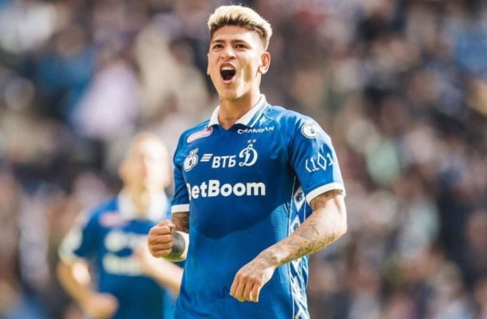 Carrascal já tem data para desembarcar no Rio e assinar com Flamengo